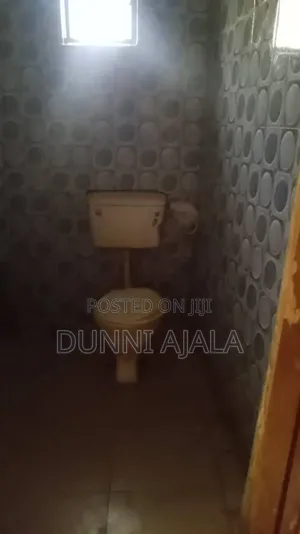 Studio Apartment in Alafia Oluwa Alakia, Ona-Ara for rent for sale ...