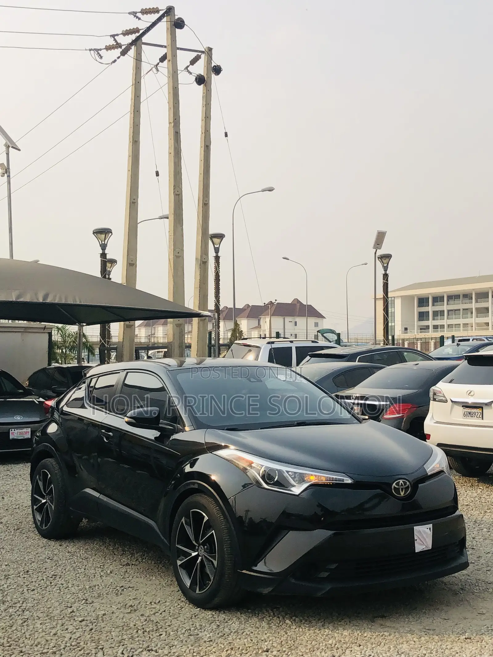 Toyota C-HR 2017 Black in Abuja (FCT) - Cars, Solomon Udunwoke | Jiji.ng