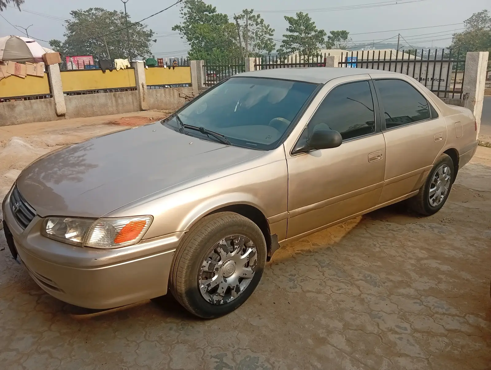 Toyota Camry 2000 Beige in Ibadan - Cars, Car Marketplace | Jiji.ng