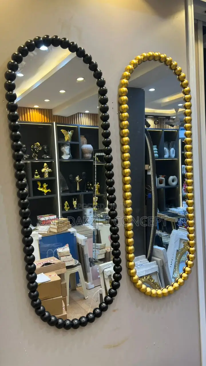 Oval -shaped Decorative Wall Mirror in Lagos Island (Eko) - Home ...