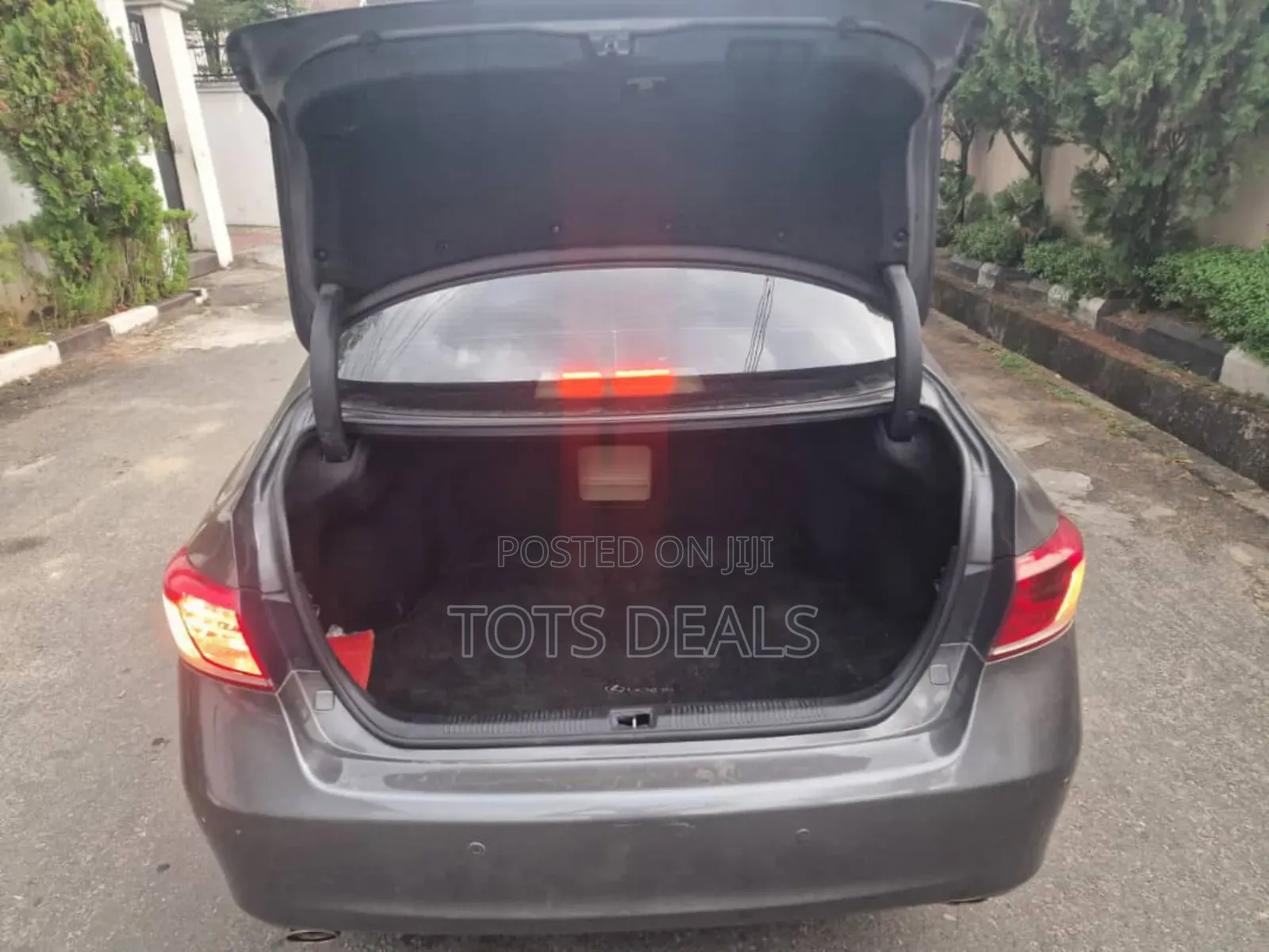 Lexus ES 350 2012 Gray in Port-Harcourt - Cars, Tots Dealership | Jiji.ng
