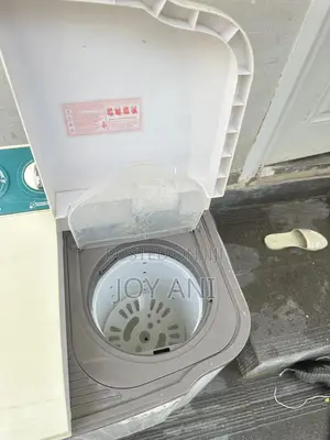 7.5kg Twin Tube Hisense Washing Machine in Lugbe District - Home ...