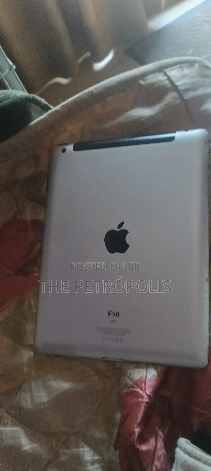 Apple iPad 3 Wi-Fi + Cellular 32 GB Silver in Alimosho - Tablets, King ...