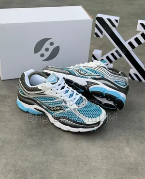 Saucony Pro Grid Omni 9 Silver Blue Sneakers in Ajah - Shoes, Bhs ...