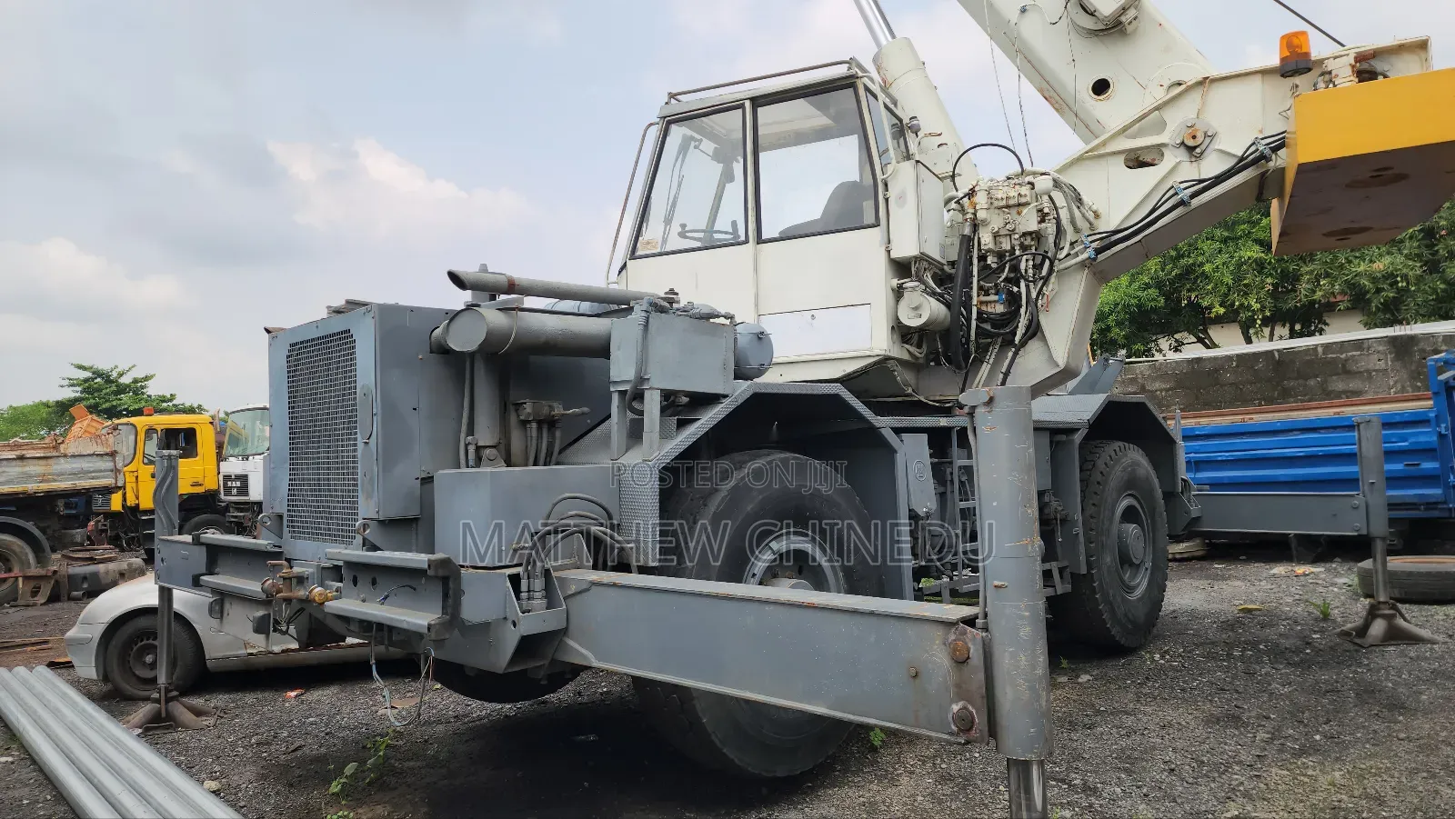 Foreign Used Motorized 40 Rough Terrain Crane Tons Crane in Amuwo ...