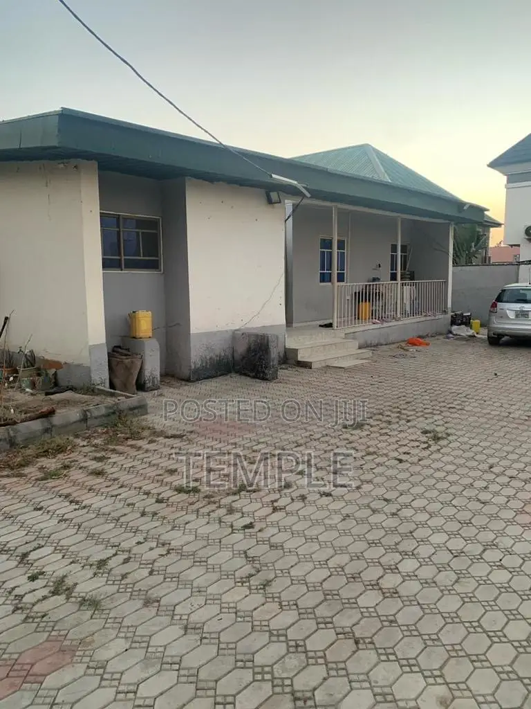 8bdrm House in Zone 3 / Wuse for rent in Zone 3 / Wuse - Houses ...