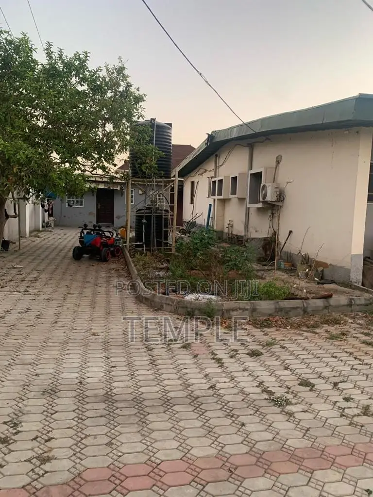 8bdrm House in Zone 3 / Wuse for rent in Zone 3 / Wuse - Houses ...