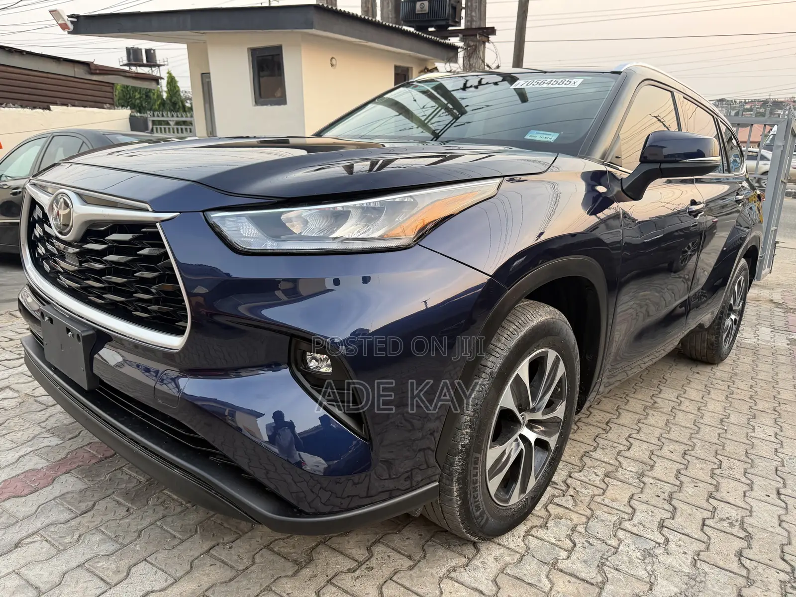 Toyota Highlander XLE AWD 2020 Blue in Ikeja - Cars, Ade Kay | Jiji.ng