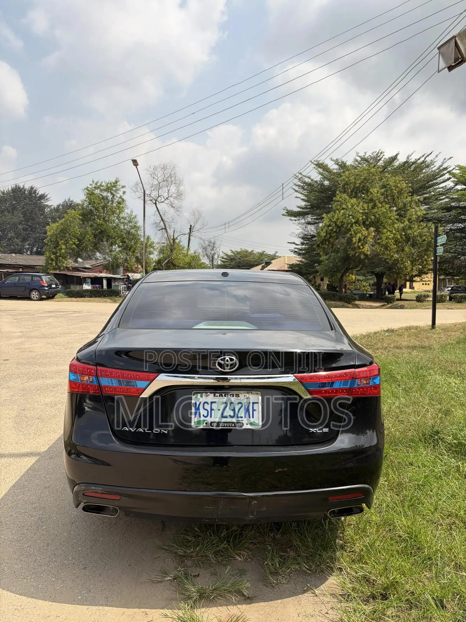 Toyota Avalon XLE 4dr Sedan (3.5L 6cyl 6A) 2014 Black in Ojo - Cars ...