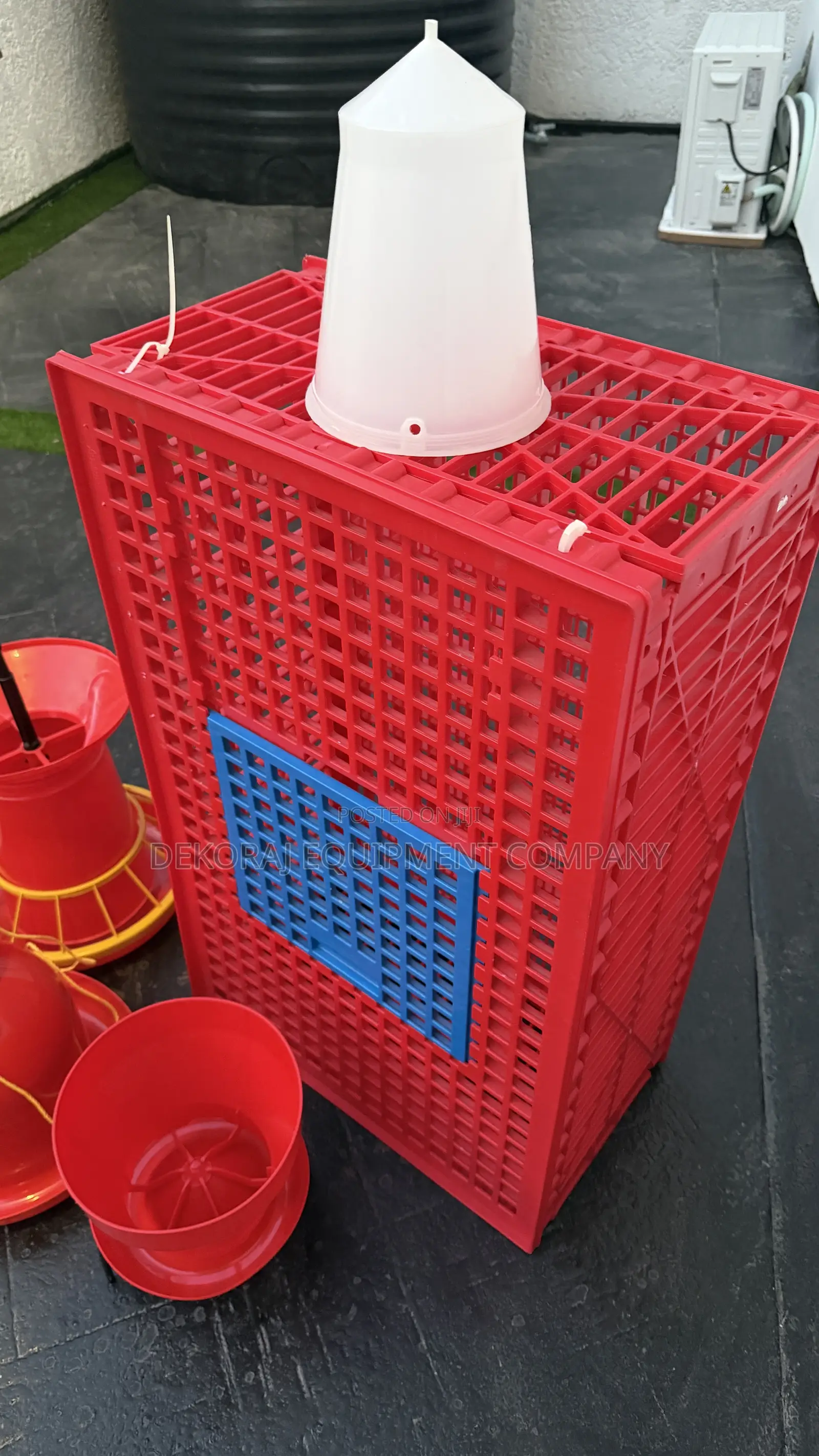 India Poultry Automatic Bell Drinker,Turbo Feeder ,Egg Crates in Port ...