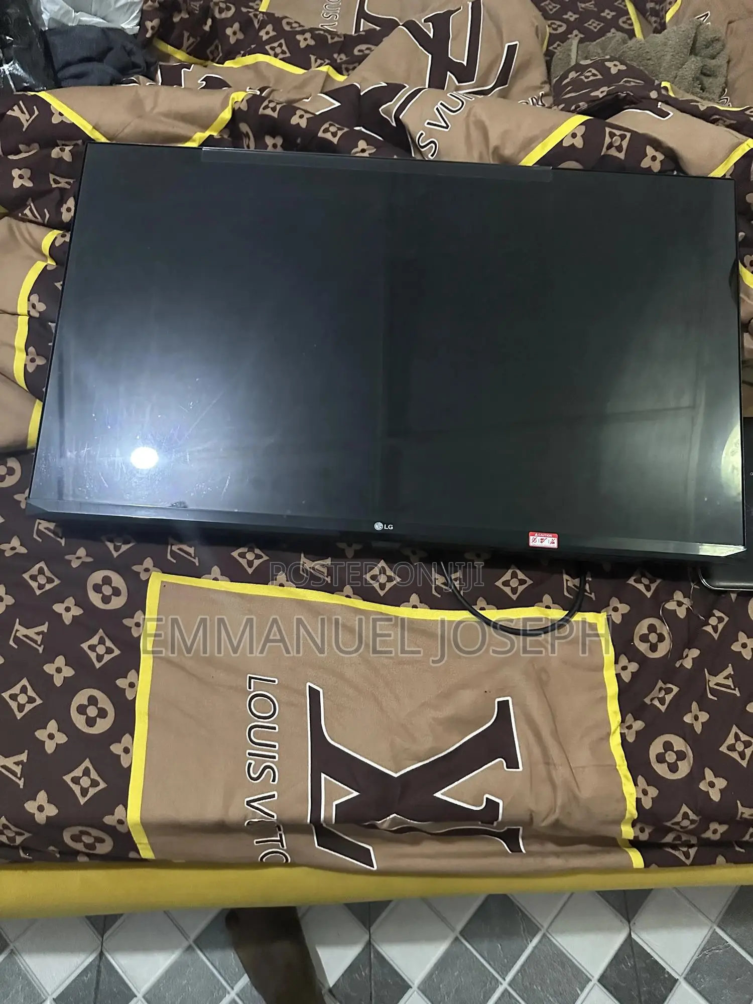 Lg Smart Tv 32inches in Ikorodu - TV & DVD Equipment, Emmanuel Joseph ...