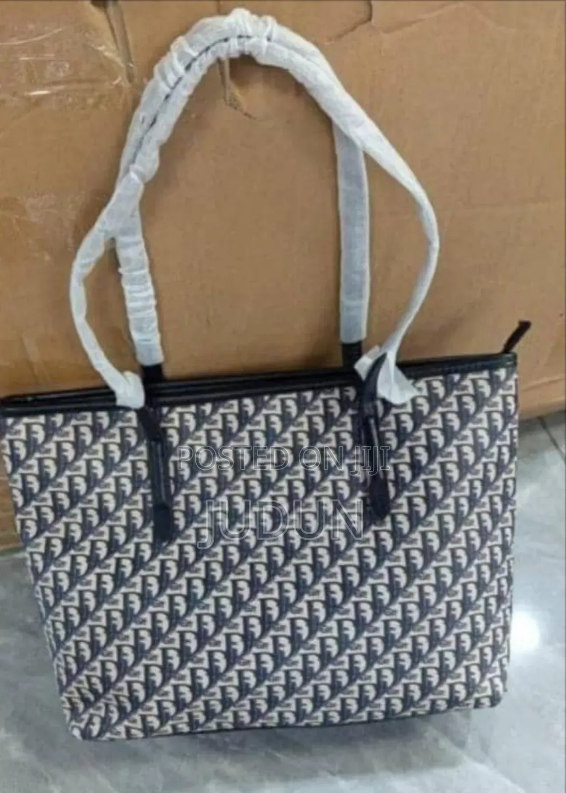 Quality Tote Bag in Ikenne - Bags, Oduneye Odunayo | Jiji.ng
