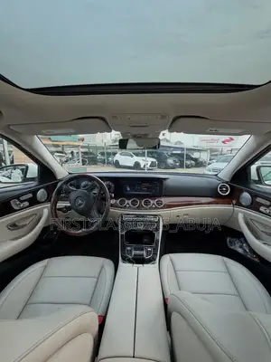 Mercedes-Benz E400 2018 White in Central Business District - Cars ...