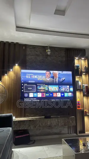 Tv Console in Surulere - Furniture, Gbemisola Adewoye | Jiji.ng