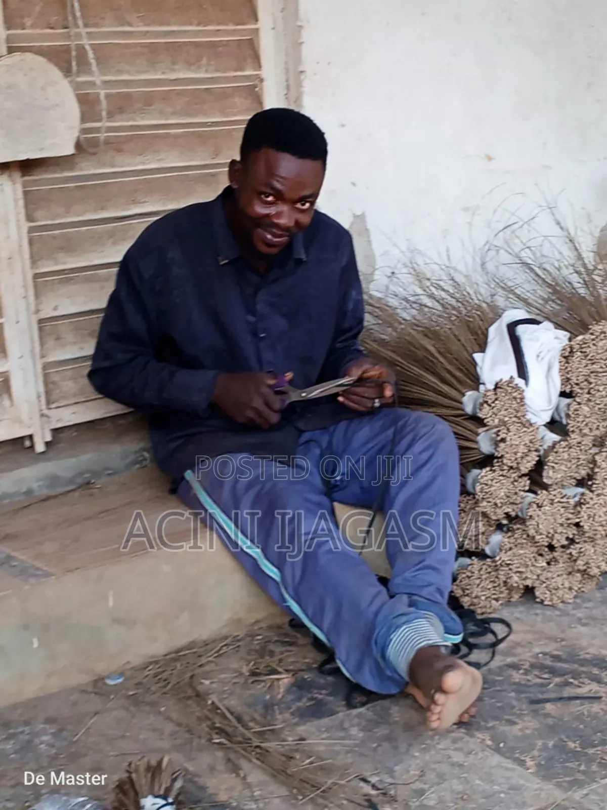 The Strong, Long and Lasting Broom in Alimosho - Home Accessories ...