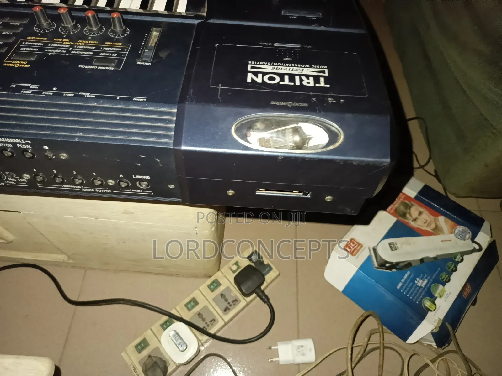 Korg Triton Extreme Keyboard in Ajah - Musical Instruments & Gear ...