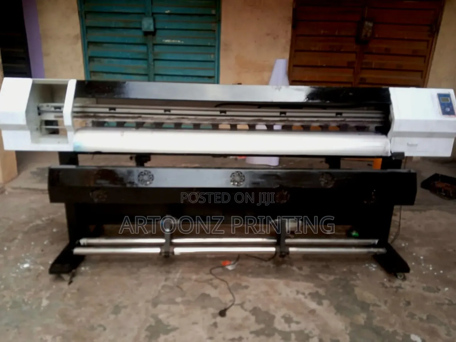 Used Large Format 6ft Xp600 in Ikeja - Printing & Graphics Equipment ...