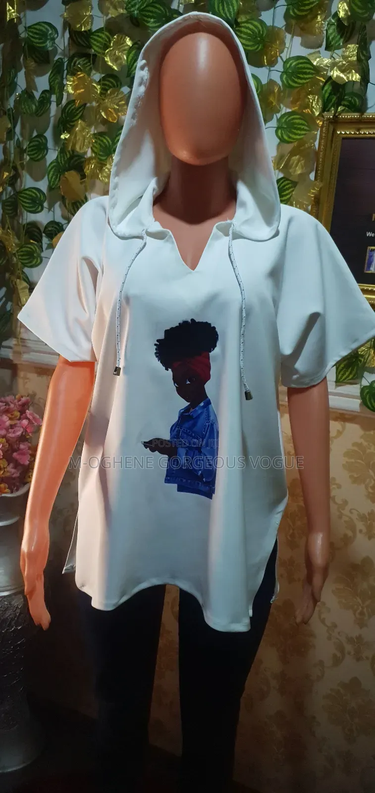 Feminine Hoodies in Central Business District - Clothing, Deep Discount ...