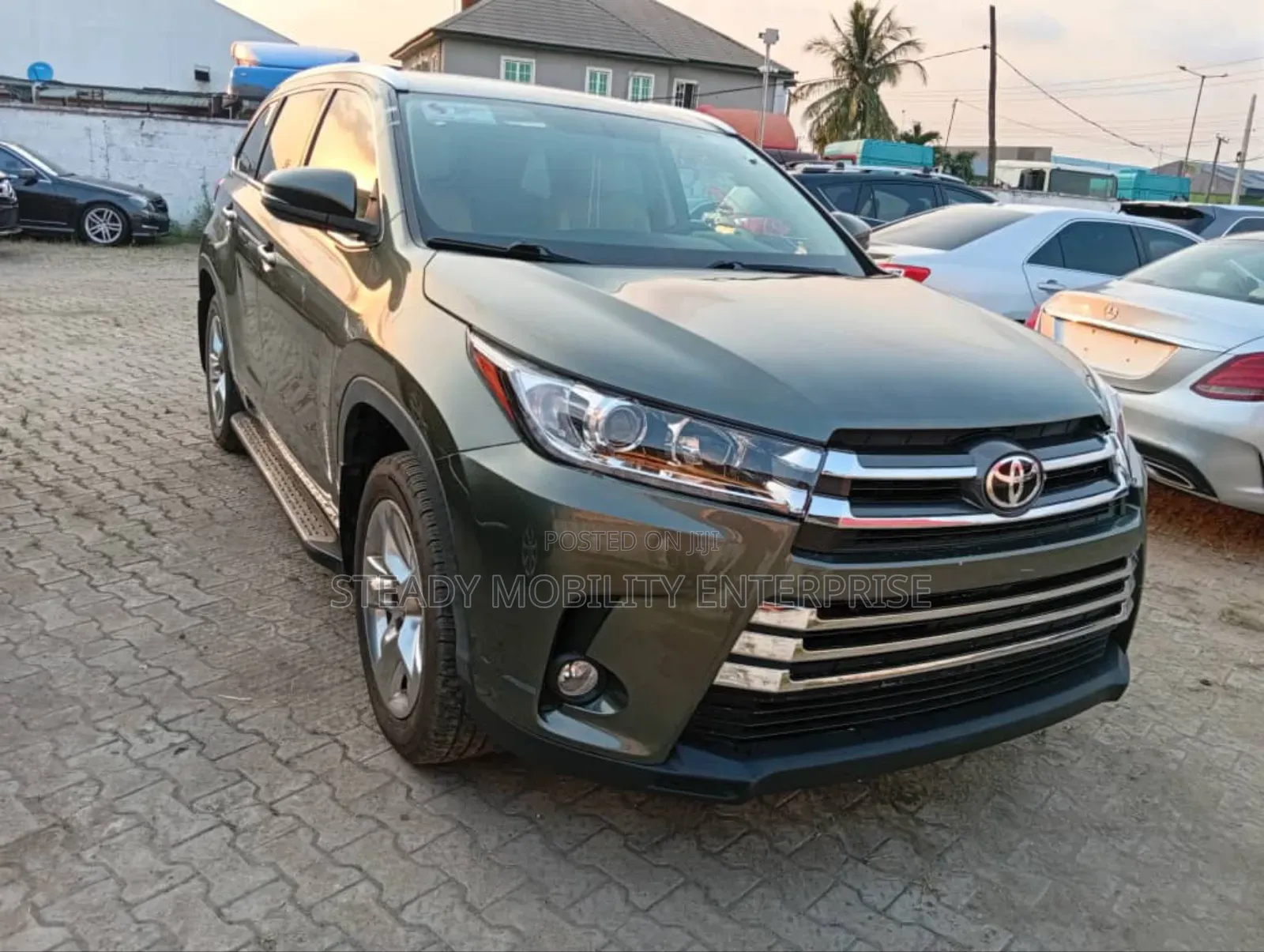 Toyota Highlander Limited 4dr SUV AWD (3.5L 6cyl 6A) 2015 Green in ...