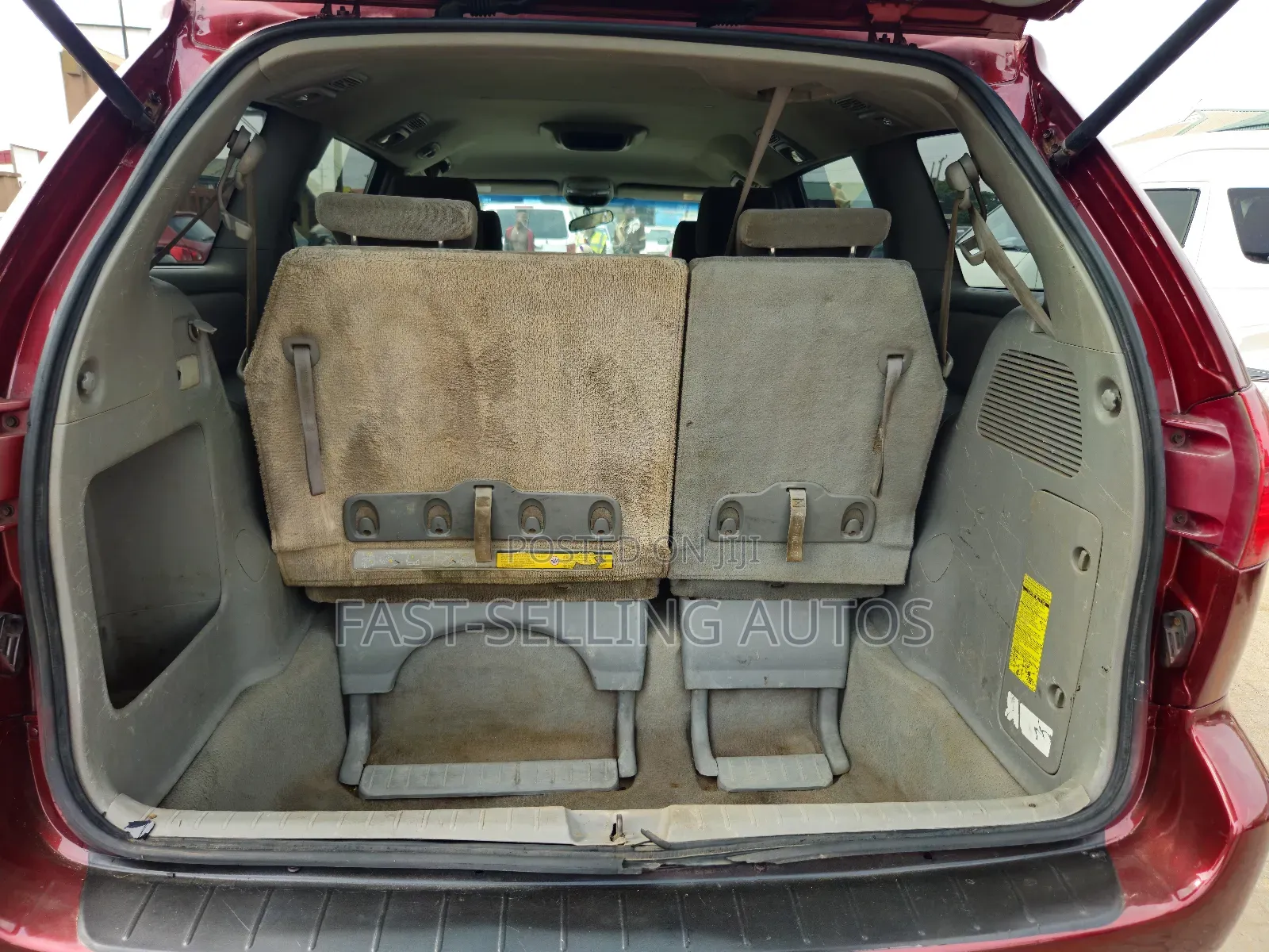 Toyota Sienna LE FWD (3.3L V6 5A) 2004 Burgundy in Abule Egba - Cars ...