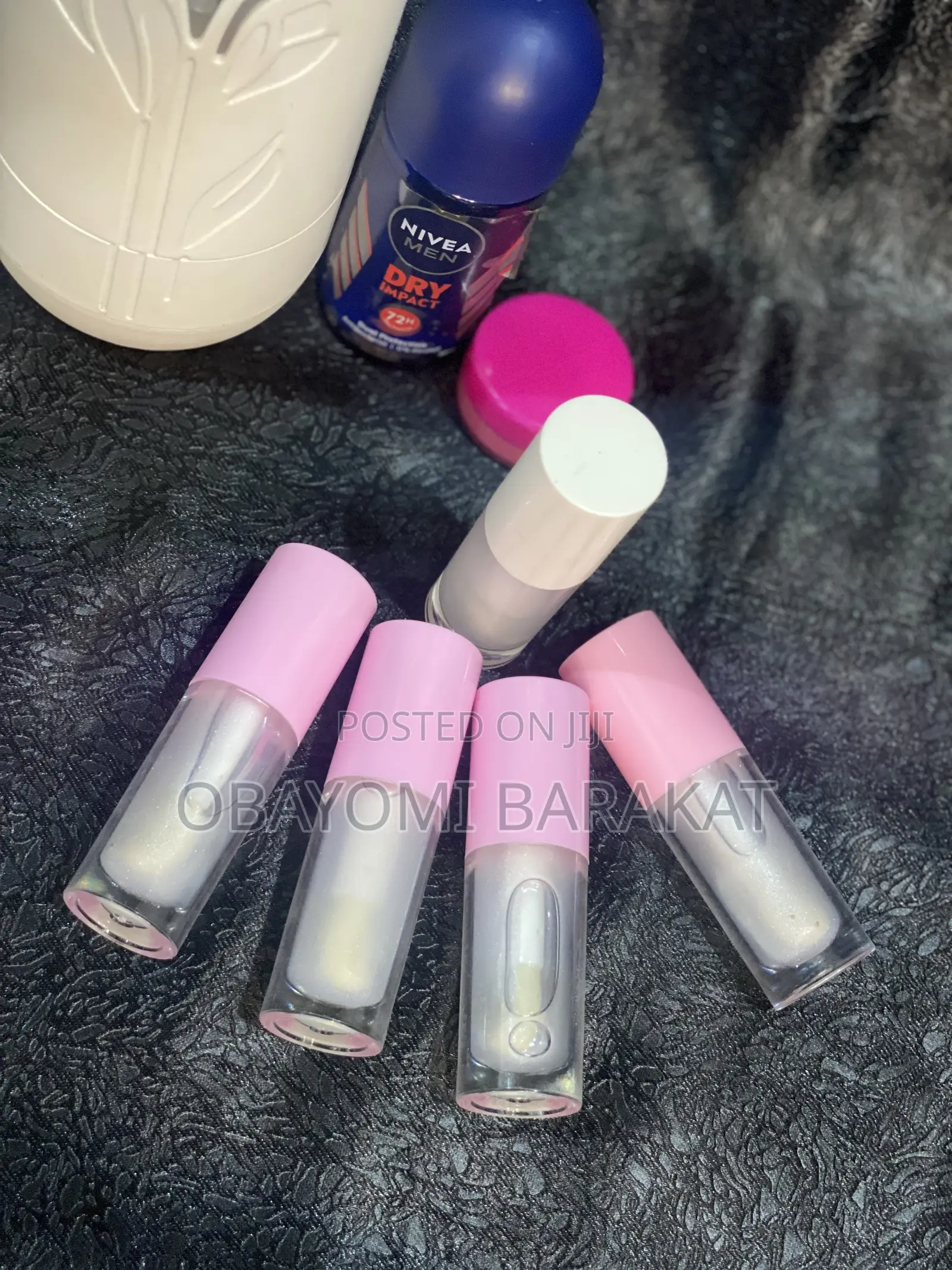 Lipgloss by Moreni in Imeko Afon - Make-Up, Obayomi Barakat | Jiji.ng