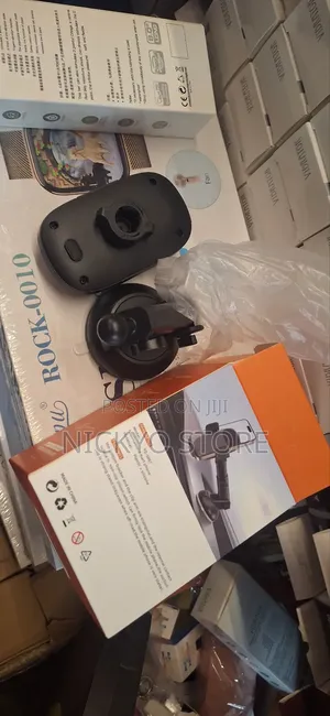 Universal Clip Car Phone Holder (Vacuum Suction Type) in Lagos Island ...