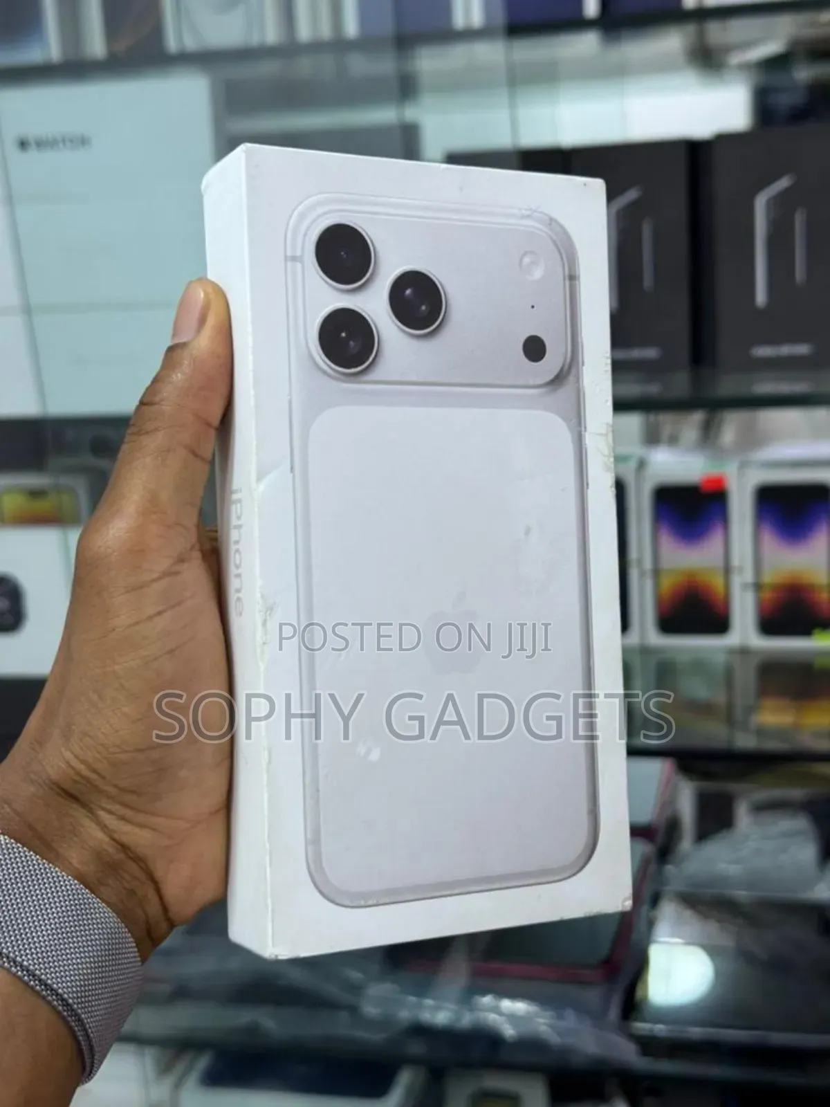 New Apple iPhone 17 256 GB Silver in Ikeja - Mobile Phones, Obum Sophia ...