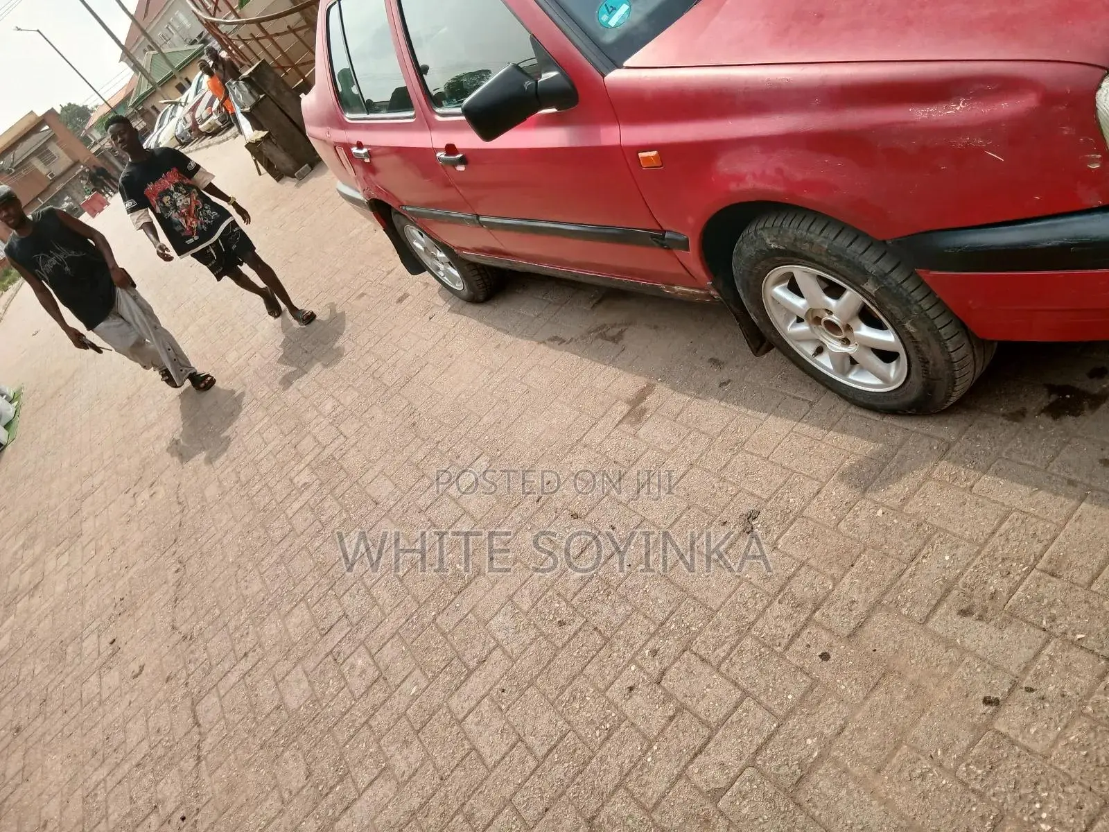 Volkswagen Passat 1.6 1996 in Abule Egba - Cars, White Soyinka | Jiji.ng