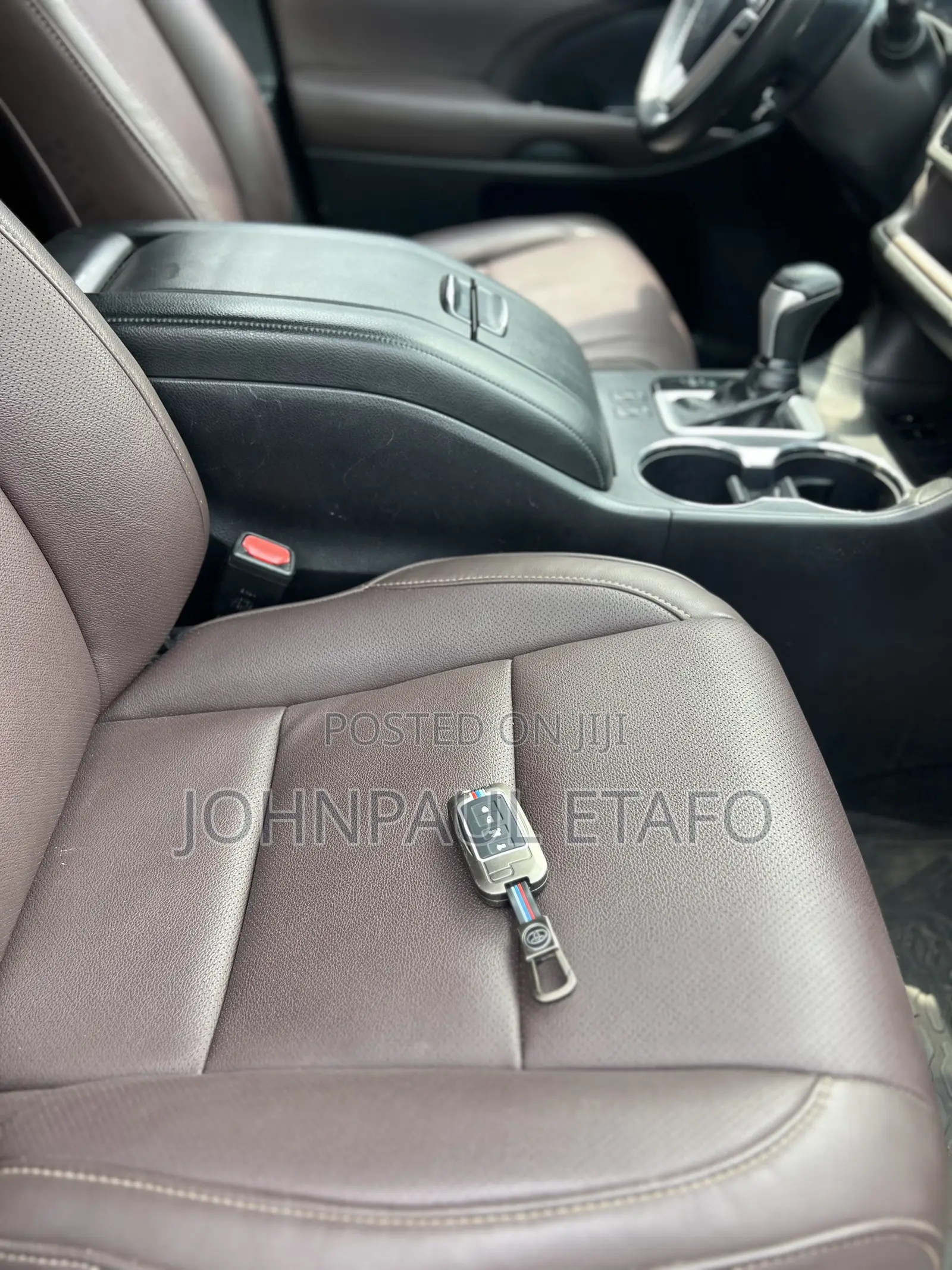 Toyota Highlander 2019 Silver in Lekki - Cars, Johnpaul Etafo | Jiji.ng