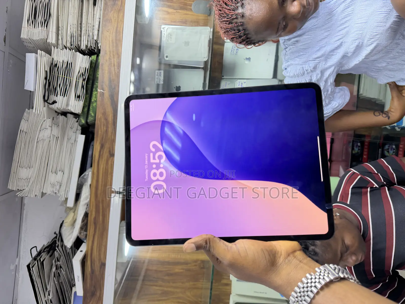 Apple iPad Pro 13 (2024) 512 GB Gray in Ikeja - Tablets, Deegiant ...