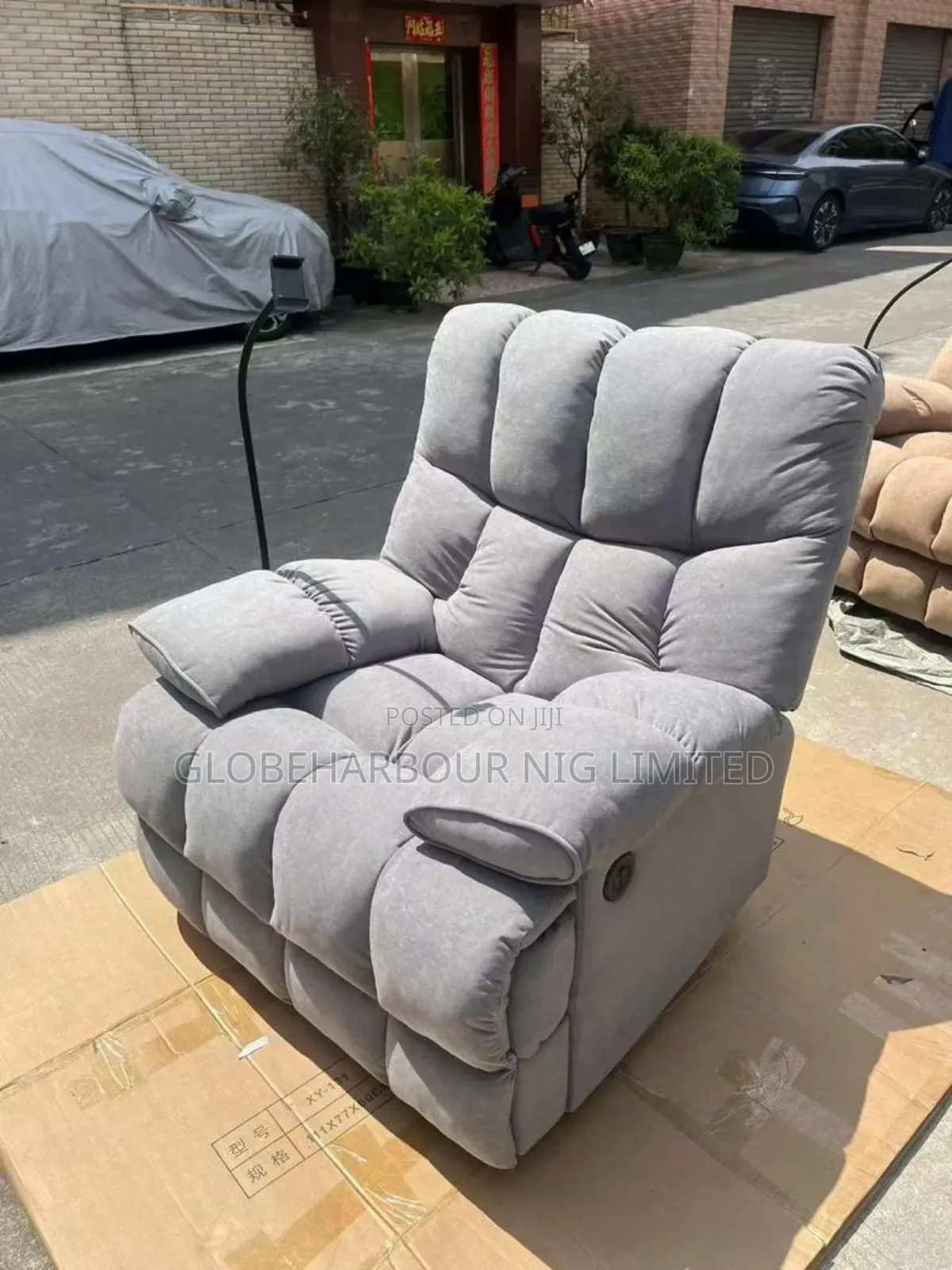 Electric Single Sofa in Ikeja - Furniture, Ibe Goodluck Udochukwu | Jiji.ng