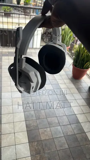 Ps5 Console With Two Controllers, Headset, Bag, Ea Fc 23 Etc in Port ...