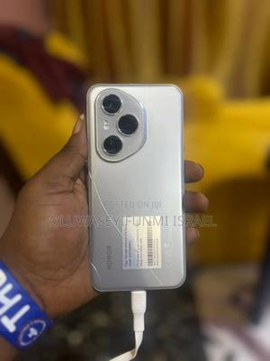 Honor 400 Pro 512 GB White in Ikeja - Mobile Phones, Oluwaseyifunmi ...