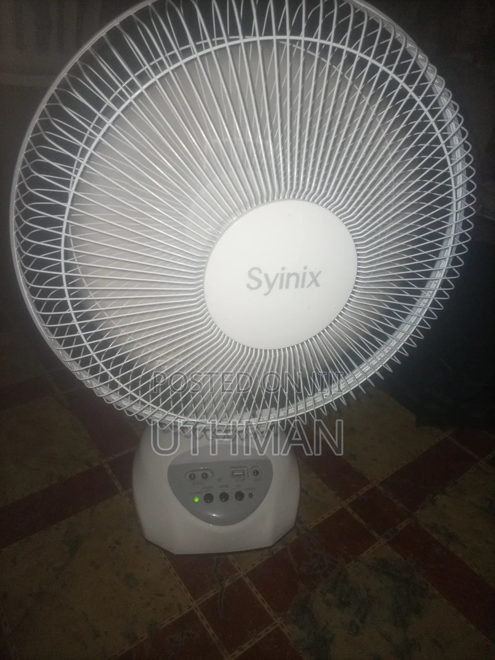 Solar Rechargeable Table Fan in Ibadan - Home Appliances, Uthman | Jiji.ng