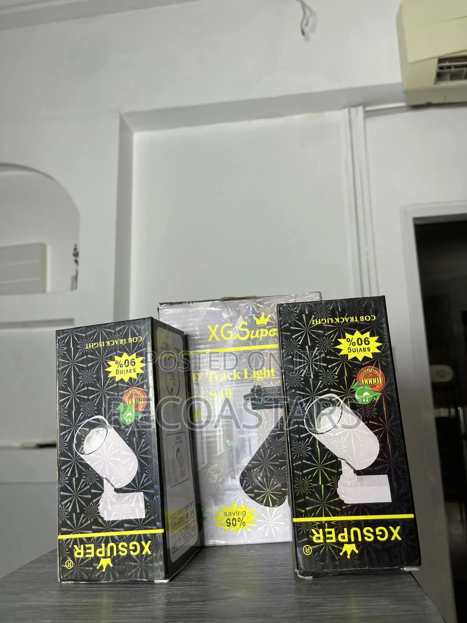 4 in 1 Track Light in Wuse 2 - Lighting, Sheyi Ayodele | Jiji.ng