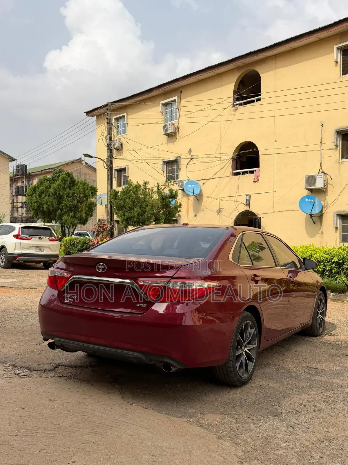 Toyota Camry 2016 Red in Abule Egba - Cars, Hon Ayomide Oluwaseyi | Jiji.ng
