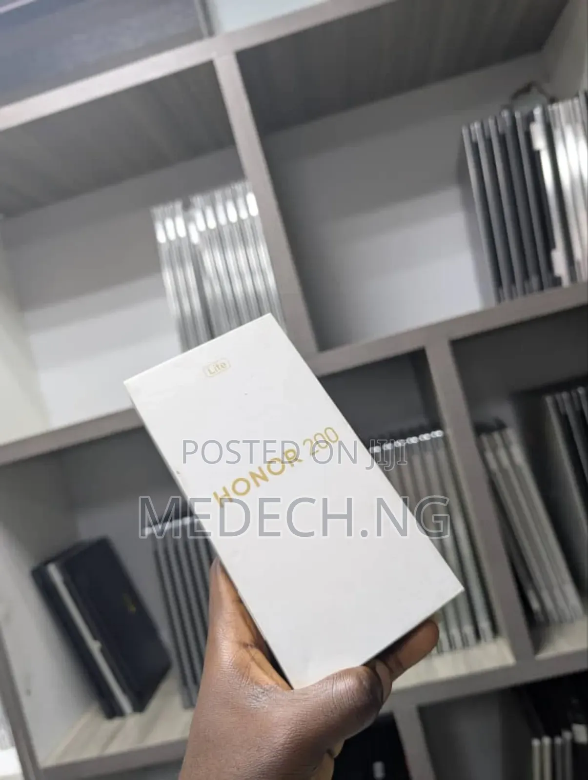 New Honor 200 Lite 12 GB Black in Ikeja - Mobile Phones, Shofu Ahmed ...