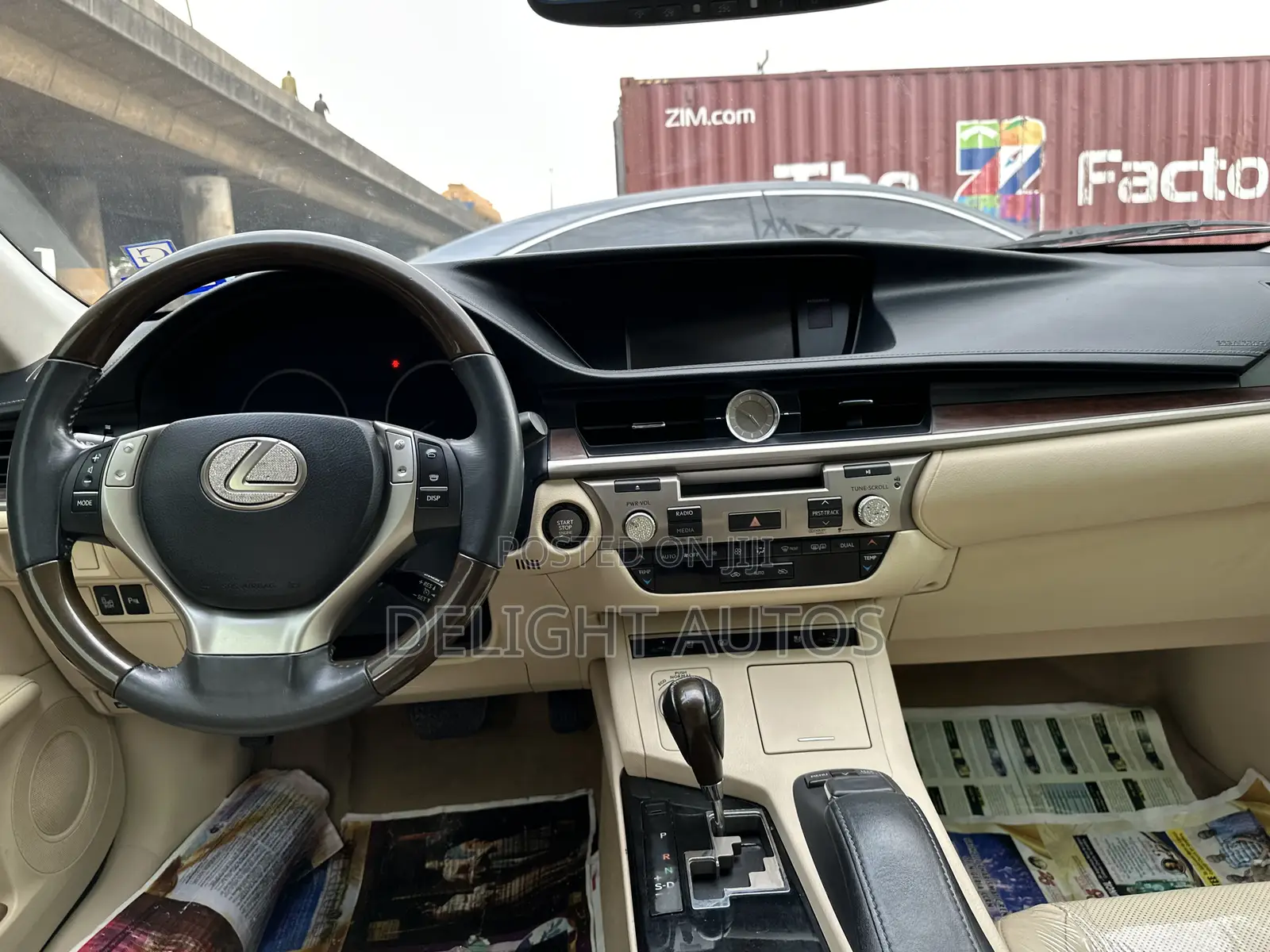 Lexus ES 350 FWD 2013 Red in Apapa - Cars, Delight Autos | Jiji.ng