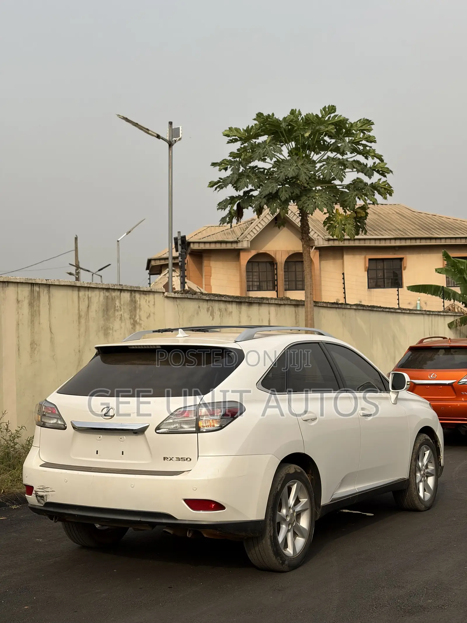Lexus RX 350 2010 White in Ikorodu - Cars, Gee Unit Autos | Jiji.ng