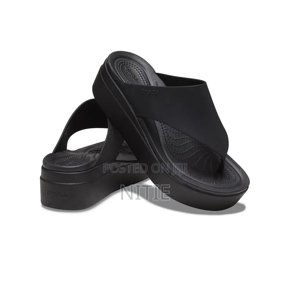 Women's Crocs Brooklyn Flip - Black in Sagamu - Shoes, Clifford ...
