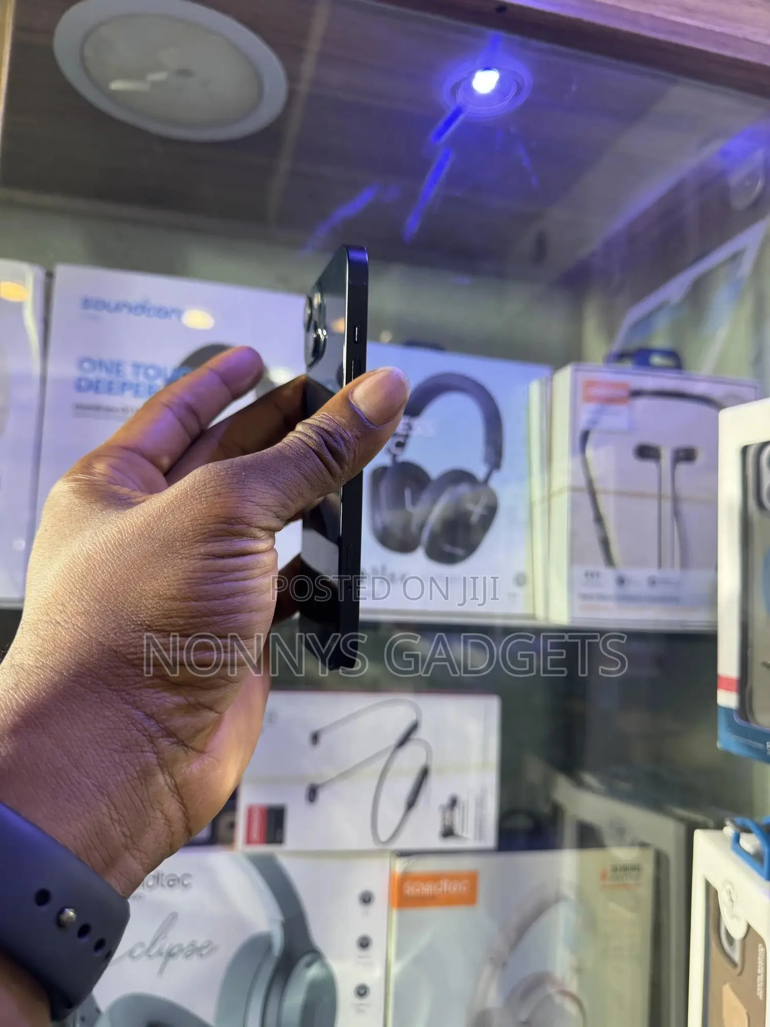 Apple iPhone 13 128 GB Black in Ikeja - Mobile Phones, Nonnys Gadgets ...