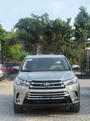 Toyota Highlander LE V6 4x4 (3.5L 6cyl 6A) 2016 Gold in Ajah - Cars ...