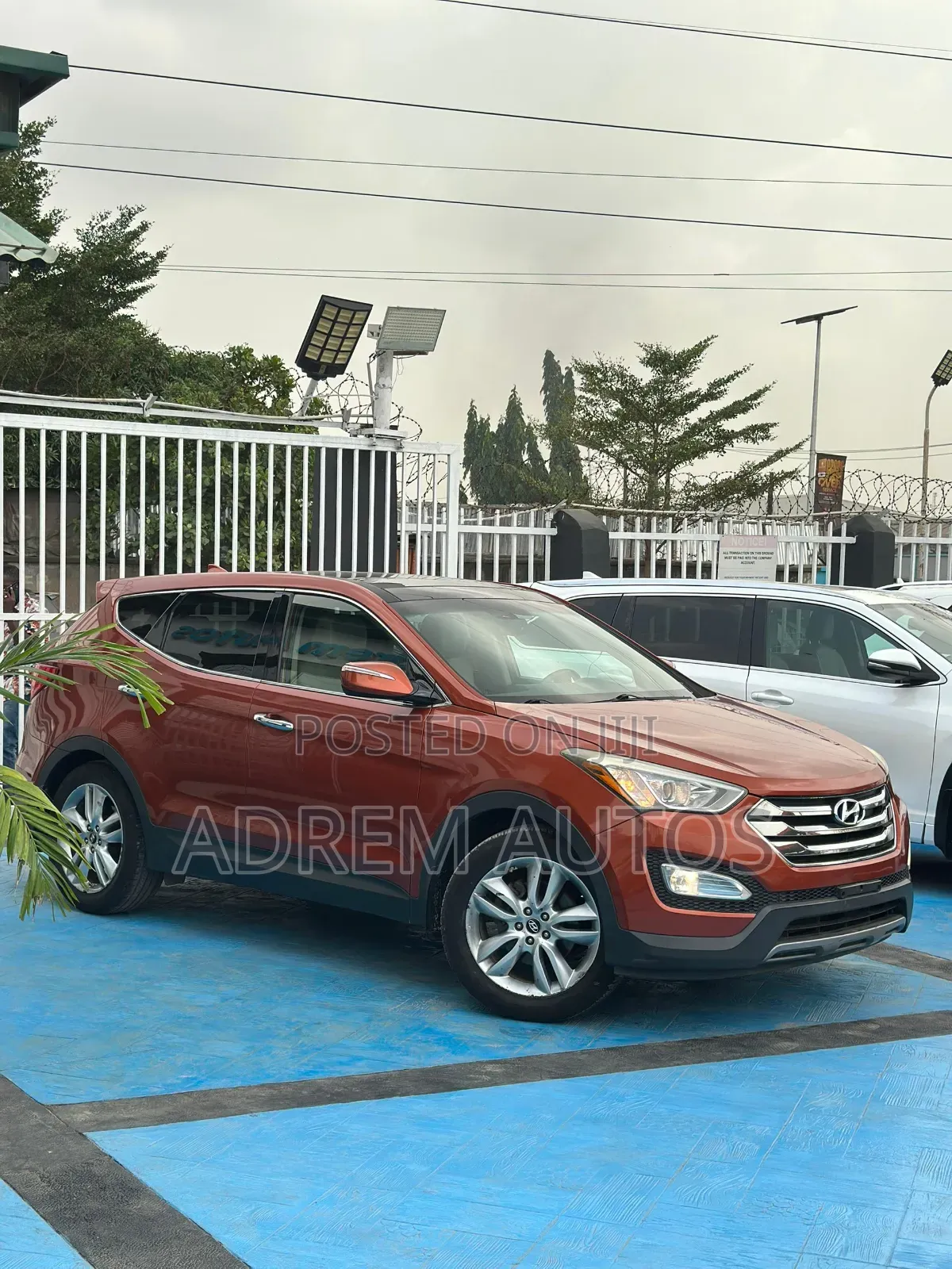 Hyundai Santa Fe Limited 4dr SUV AWD (3.3L 6cyl 6A) 2014 Orange in Ogba ...