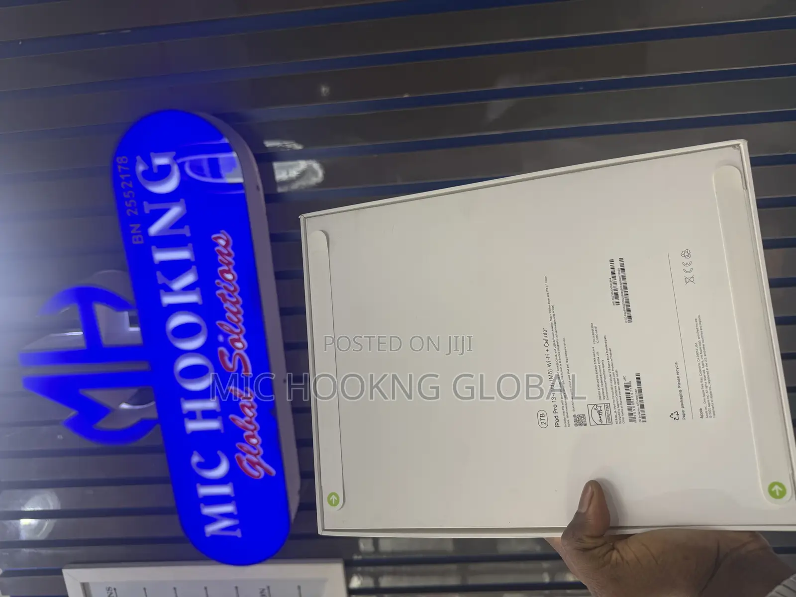 New Apple iPad Pro 13 (2025) 2 TB Gray in Ikeja - Tablets, Mic Hooking ...