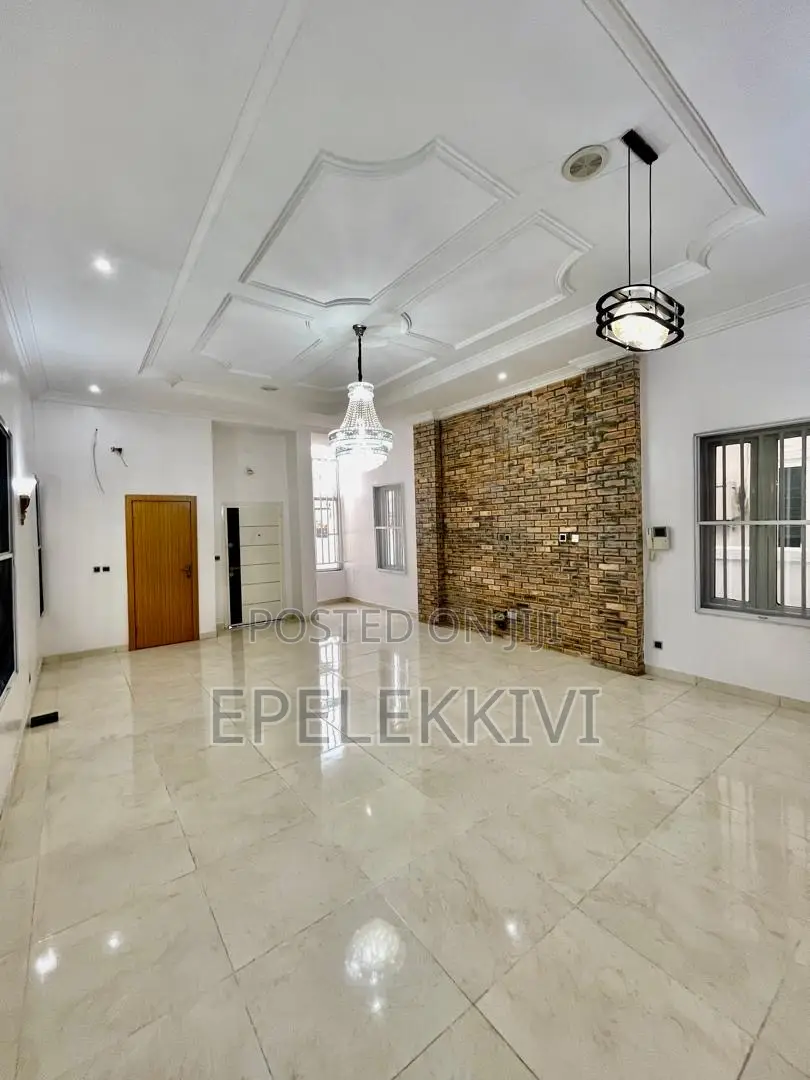 5bdrm Duplex in Lekki for rent in Lekki - Houses & Apartments for Rent ...