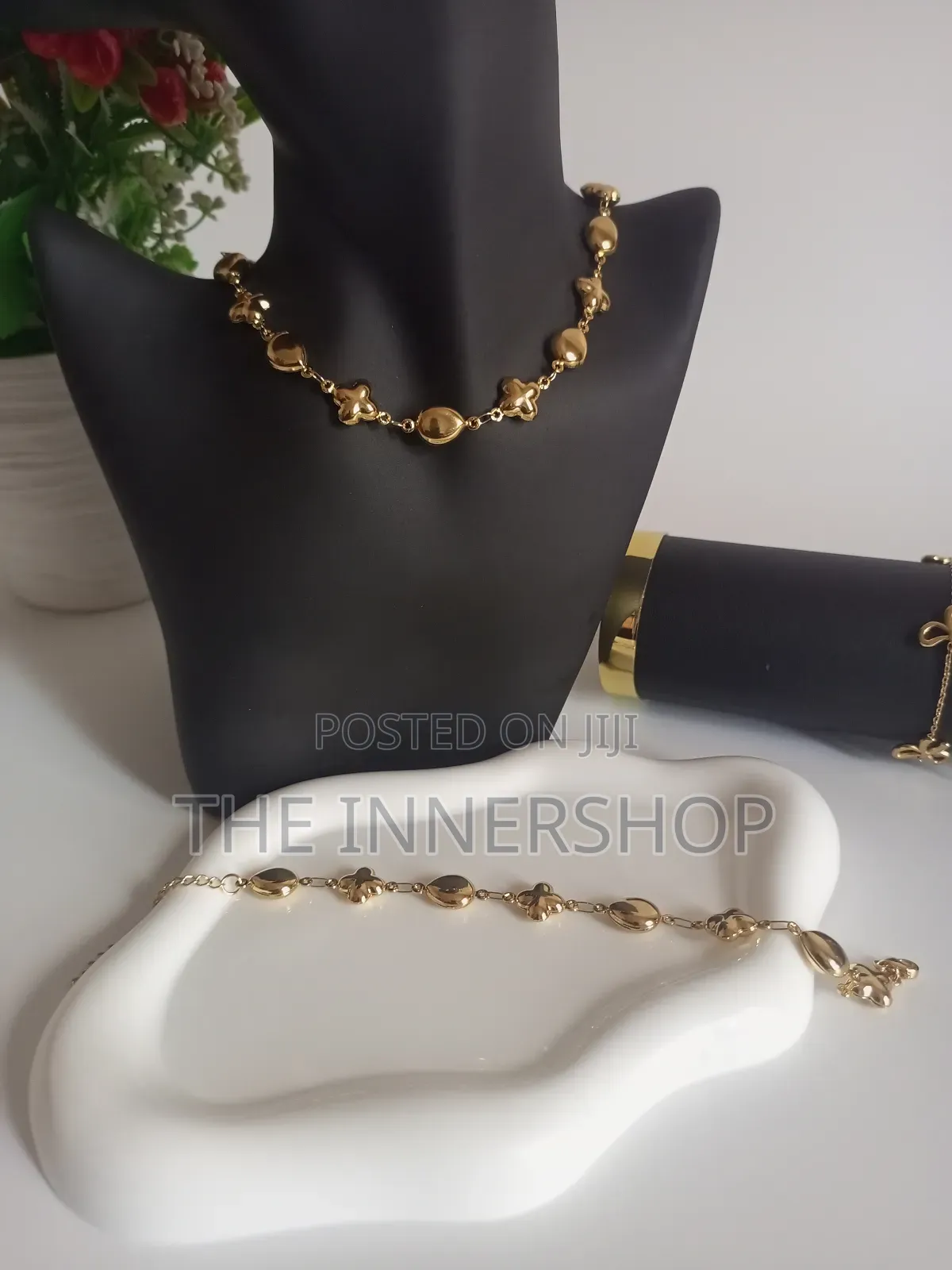 Chunky Necklace and Bracelet Set in Yaba - Jewelry, Barakat Tajudeen ...