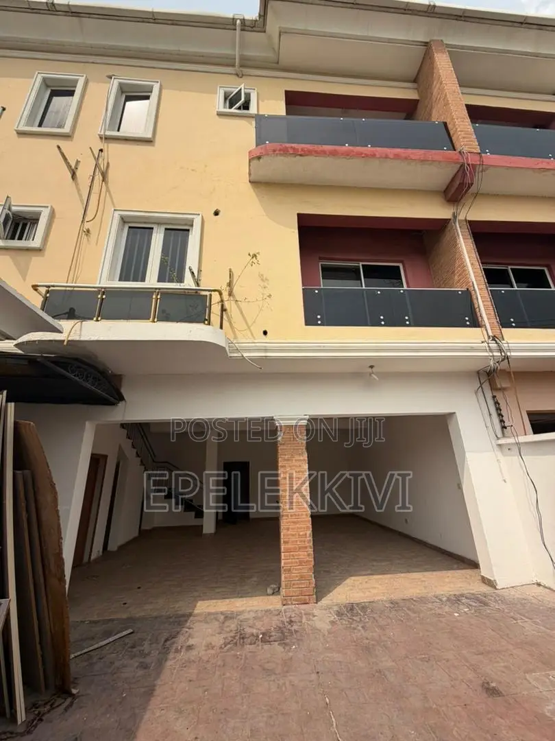 4bdrm Duplex in Lekki for rent in Lekki - Houses & Apartments for Rent ...