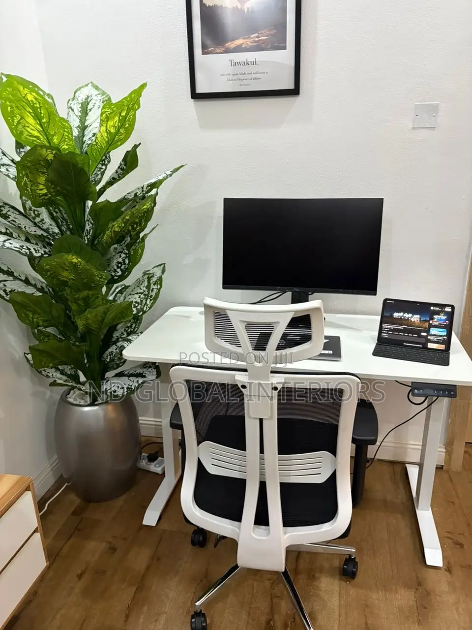 Electric Height Adjustable Desk With Ergonomic Office Chair in Agege ...