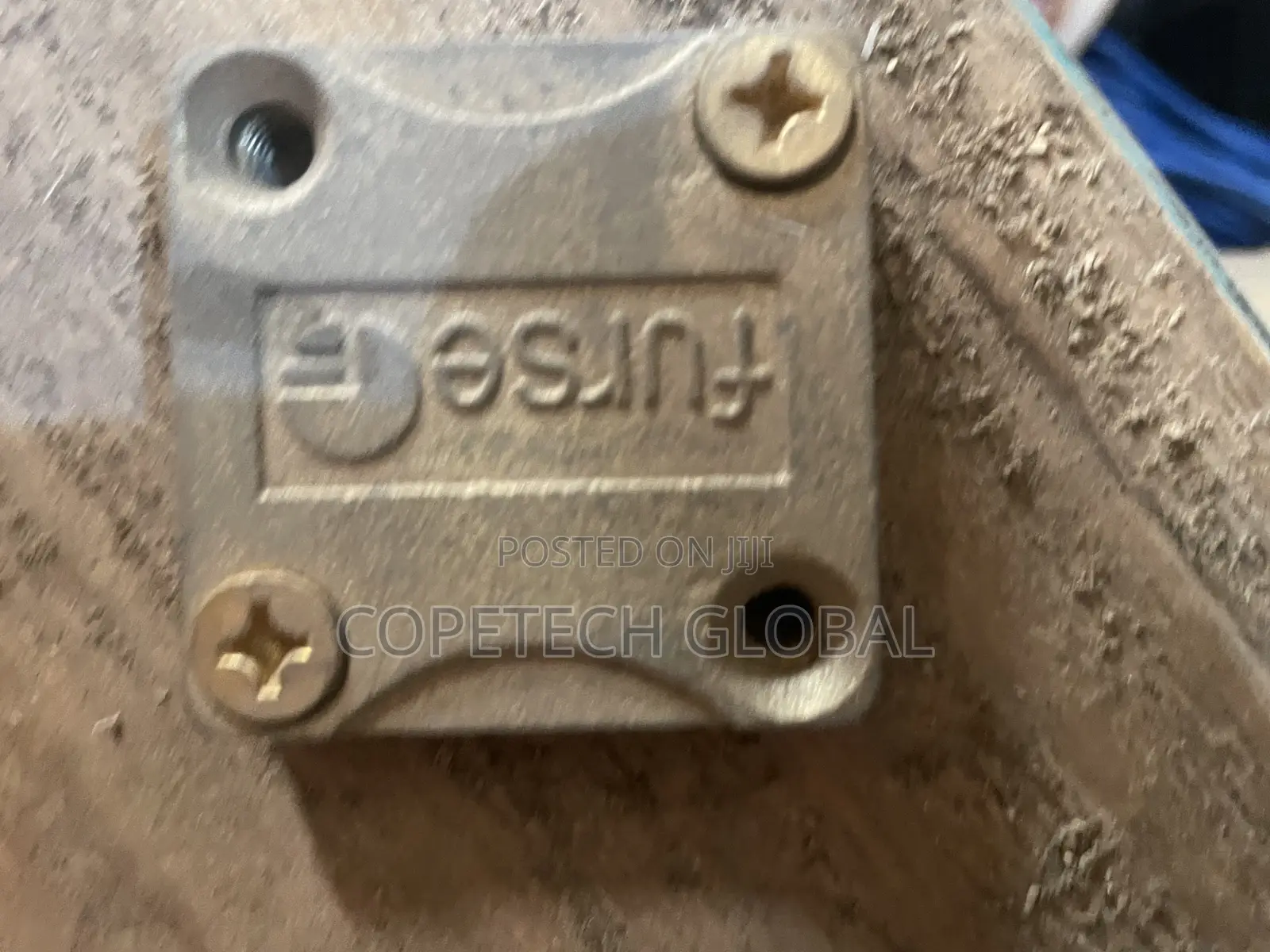 4way Oblong Joint in Central Business District - Electrical Equipment ...