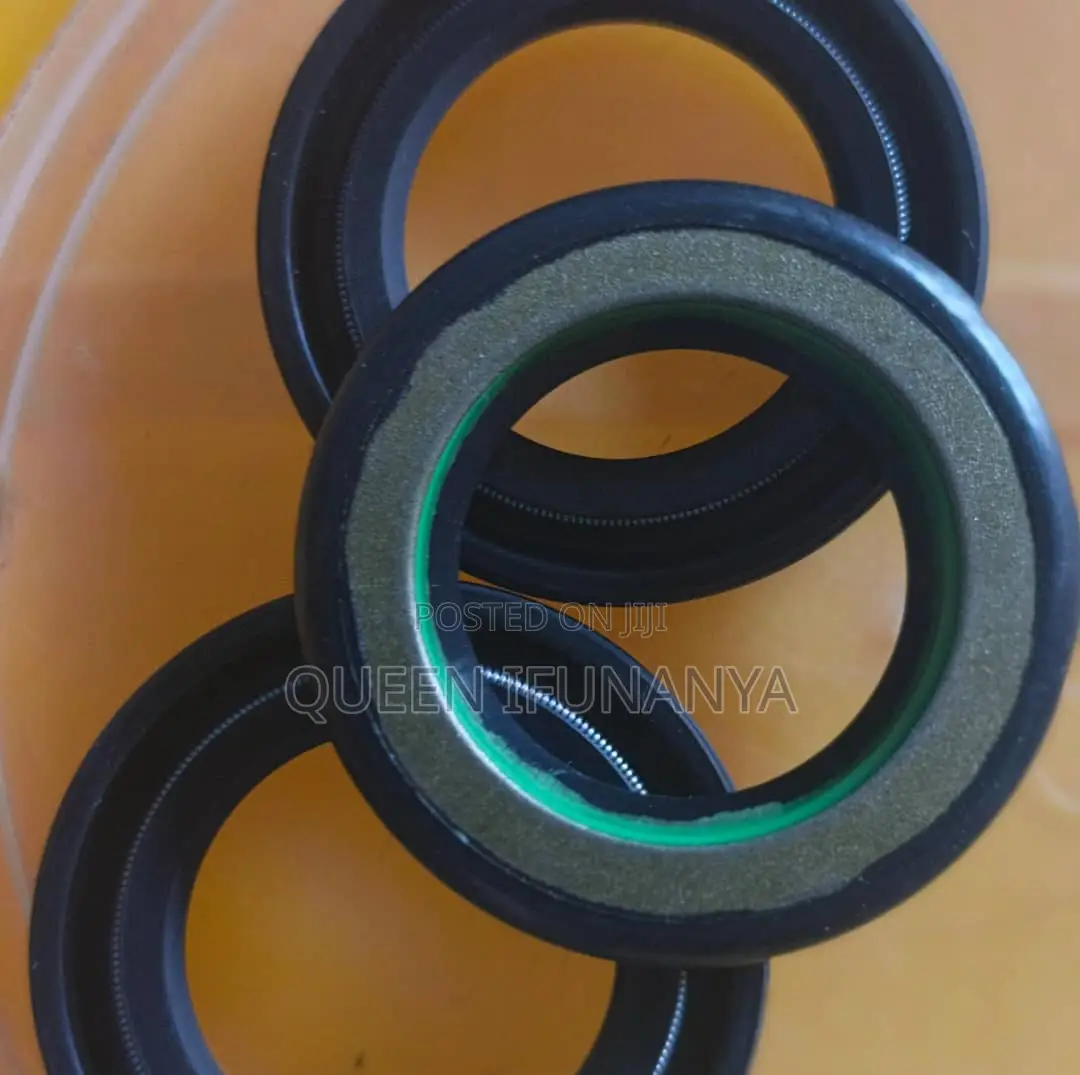 Steering Oil Seal in Zuba - Vehicle Parts & Accessories, Queen Ifunanya Okenwa | Jiji.ng